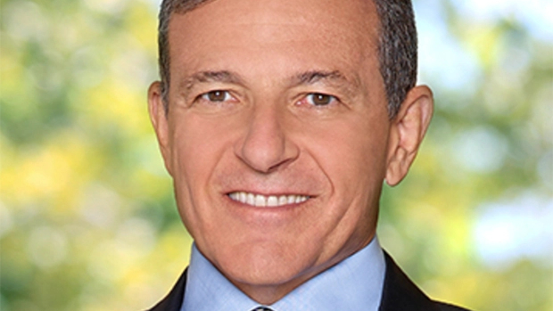 Bob Iger confirma que Disney volverá a la distribución a terceros ...
