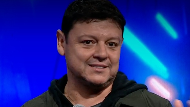 Mega ficha a Carlos Valencia, productor de entretenimiento de ...